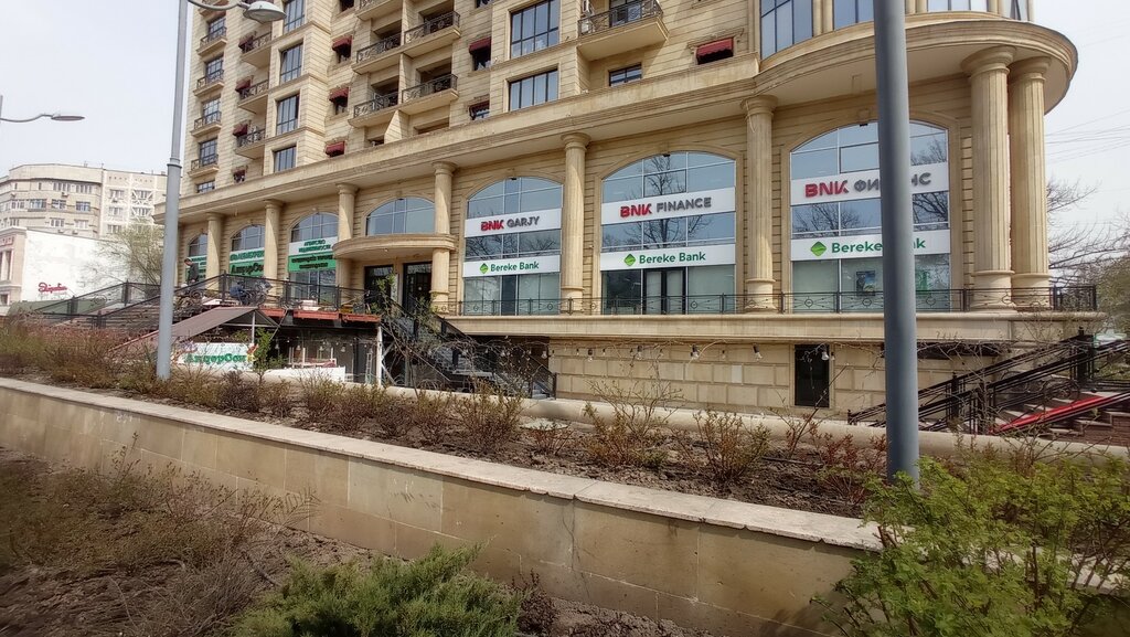 Banka Bereke Bank, Almatı, foto
