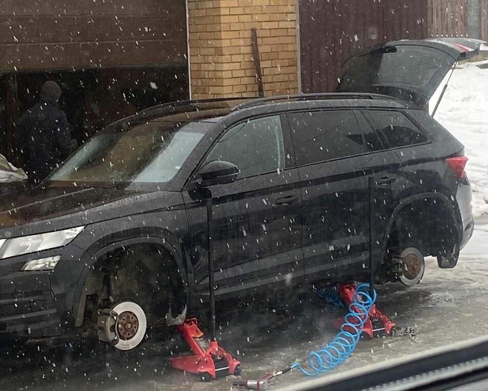 Oto lastik tamiri Shinka5, Krasnoturyinsk, foto