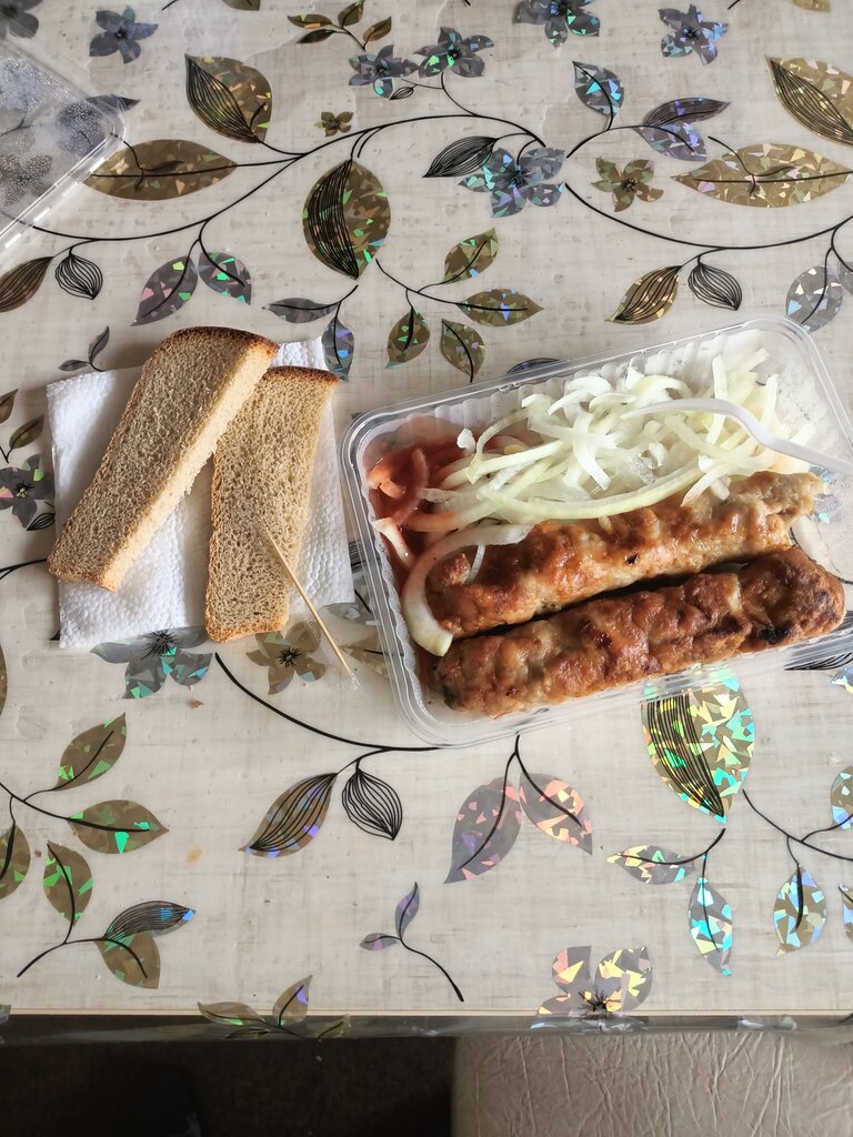 Kafe Shashlychny dvorik, Miass, foto