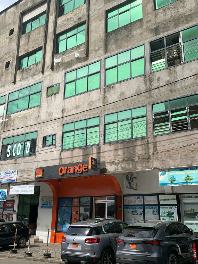 Spor kulüpleri Douala Orange Metallique, Douala, foto