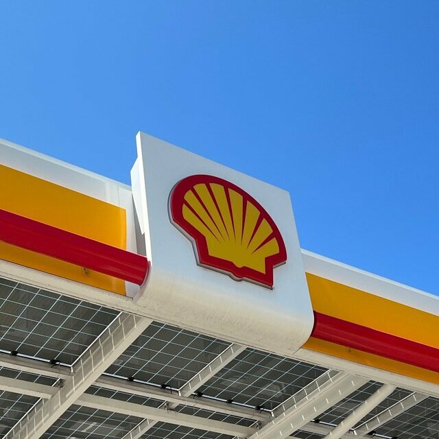 Benzin istasyonu Shell, Volgodonsk, foto