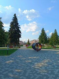 Молодёжный сквер (Lipetsk Region, Usman, Molodyozhny skver), kültür ve eğlence parkları  Usman'dan