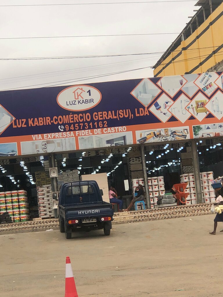 i̇ç dekorasyon ürünleri Luz Kabir Comercio Geral, Loanda, foto