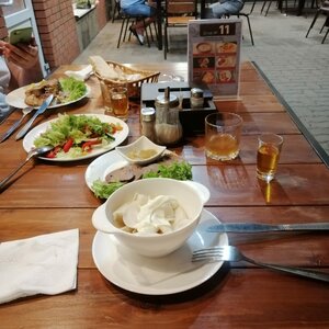 Meridian (ulitsa Mira No:37, posyolok Krasny Kolos), kafe  Rostovskaya oblastından