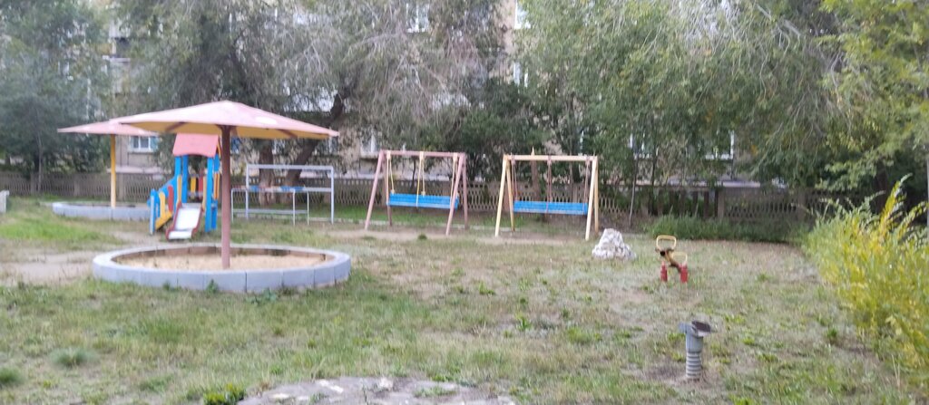Oyun alanı Playground, Magnitogorsk, foto