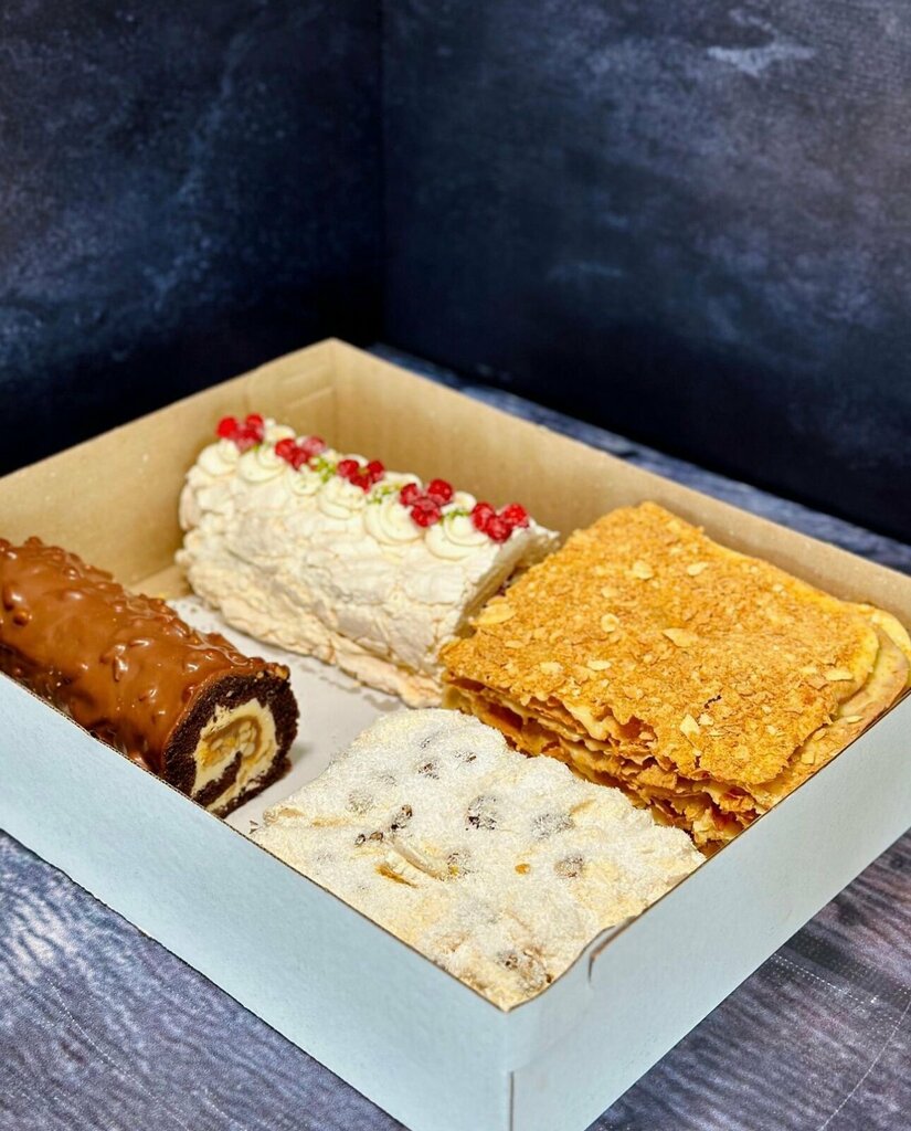 Pasta, şekerleme ve tatlı Sumaya, Taşkent, foto