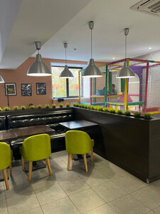 Zhishi sushi (prospekt Lenina No:40), suşi restoranı  İşimbay'dan