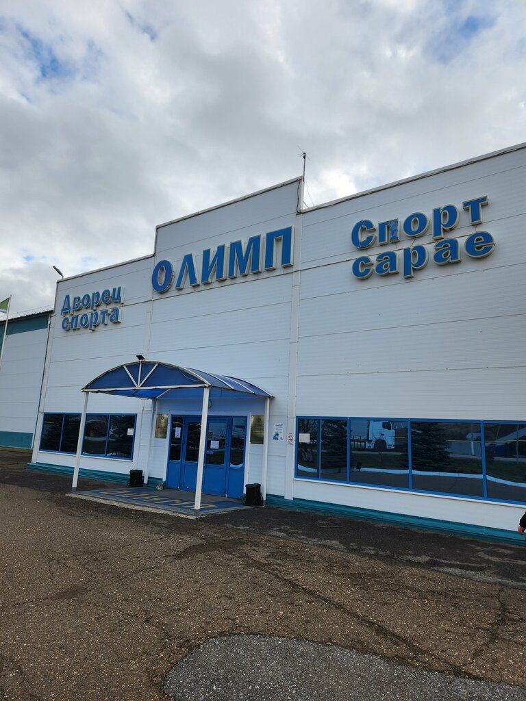Çok amaçlı spor tesisleri Ледовый дворец Олимп, Tataristan, foto