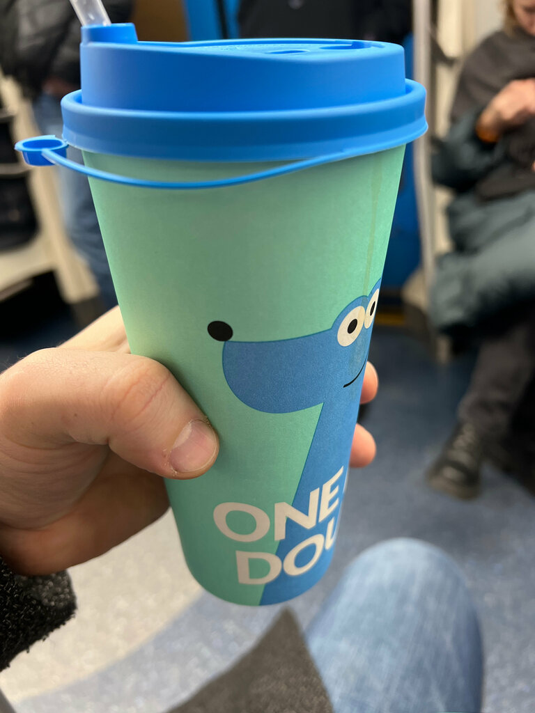 Kahve dükkanları One & Double, Moskova, foto