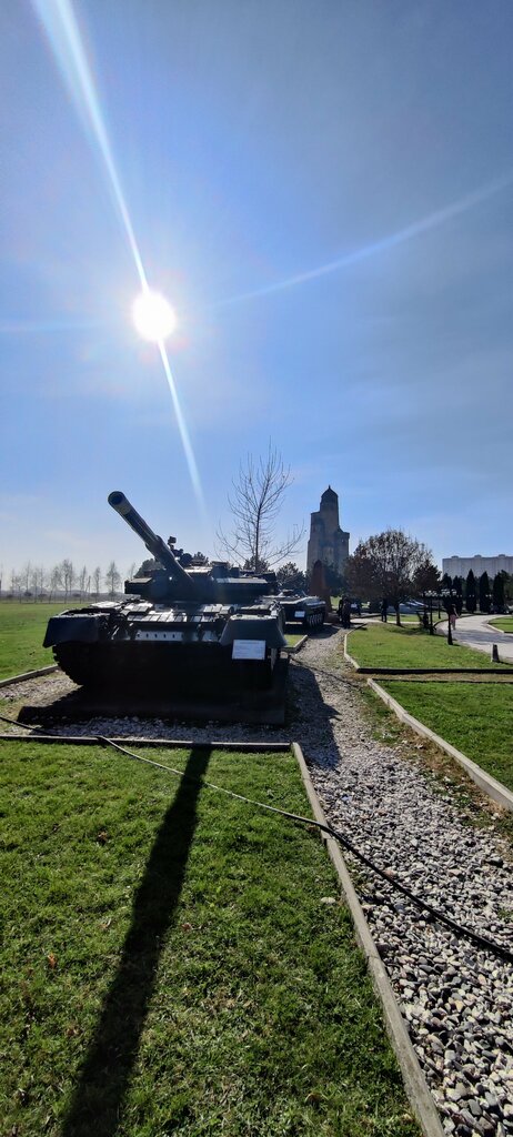 Teknoloji anıtı Танк Т-80, Nazran, foto