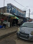 Makan Kassama (Luanda, Avenida Ngola Kiluanje), oto lastik tamiri  Loanda'dan