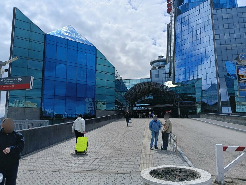 Ayrı çöp toplama noktası Fandomat Ecoplatform, Samara, foto