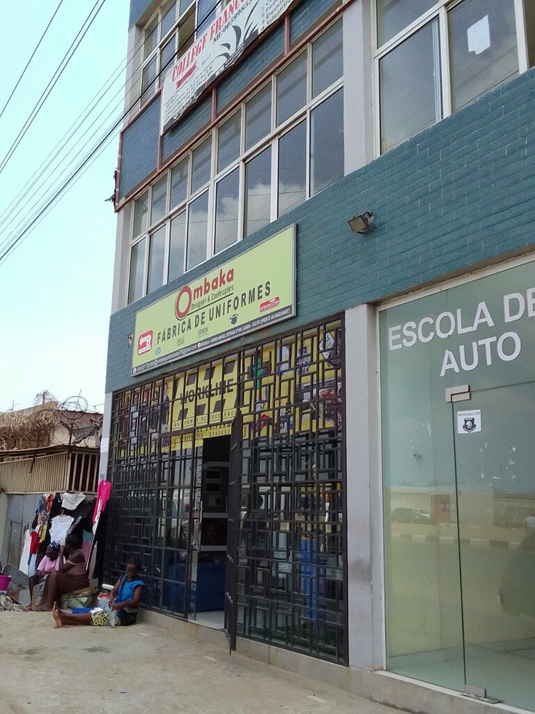 Üniforma üreticileri Ombaka, Loanda, foto