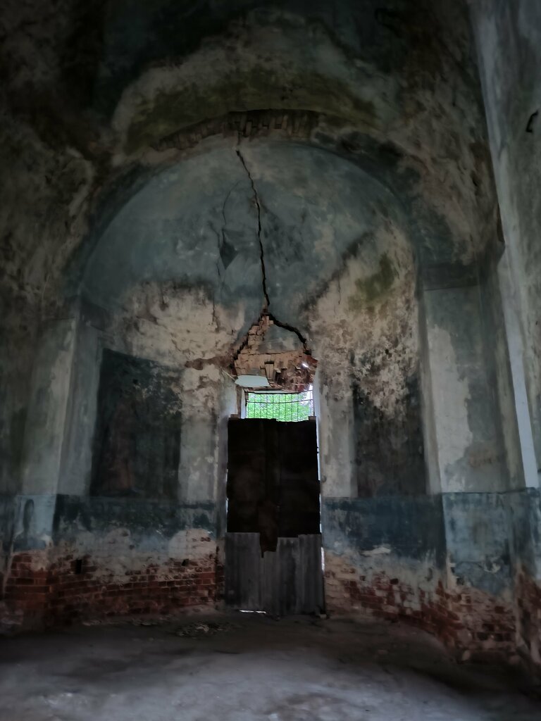 Ortodoks kiliseleri Церковь Успения Пресвятой Богородицы, Kalujskaya oblastı, foto