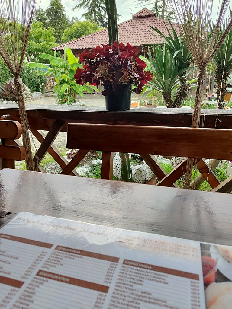 Kafe Абхазский дворик, Gagra Bölgesi, foto