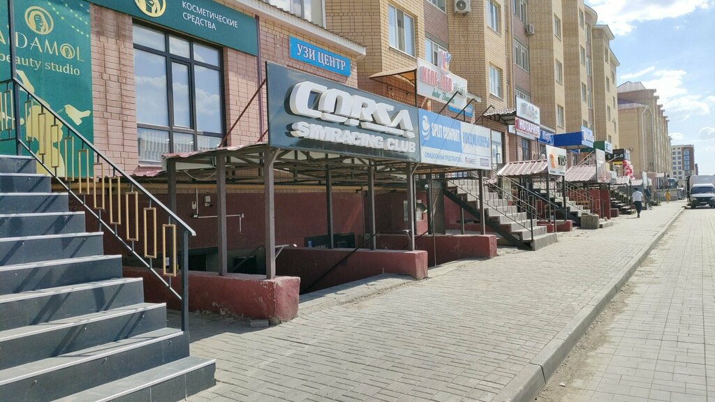 Bilgisayar kulübü Corsa simracing club, Aktöbe, foto