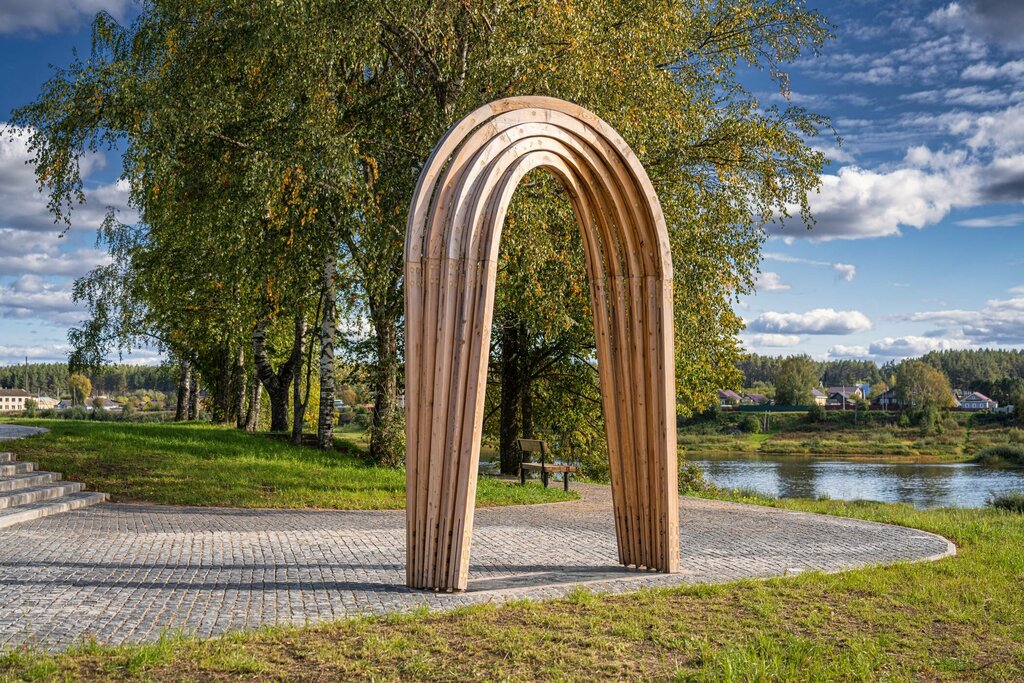 Bank Bench, Totma, foto