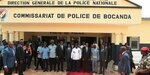 Esplanade of the Presidential Palace (Abidjan, La commune Le Plateau, Quartier de la Ran Lagune Gare De Train PTT Presidence), devlet kurumları ve bakanlıklar  Abican'dan