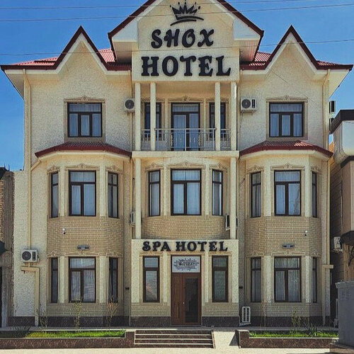 Otel Shox, Karşı, foto