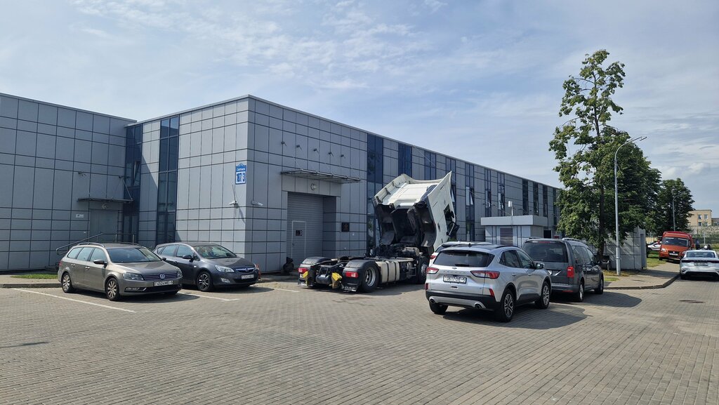 Kamyonların onarımı Diesel Energy, Minsk, foto