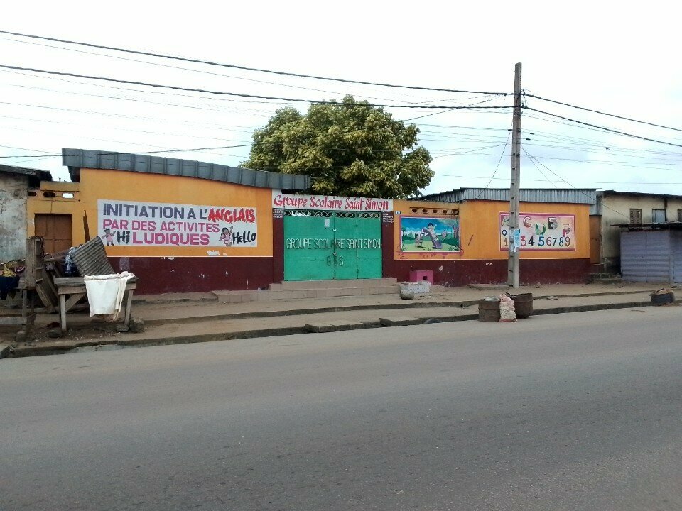 Ortaokul Groupe scolaire saint Simon, Abican, foto