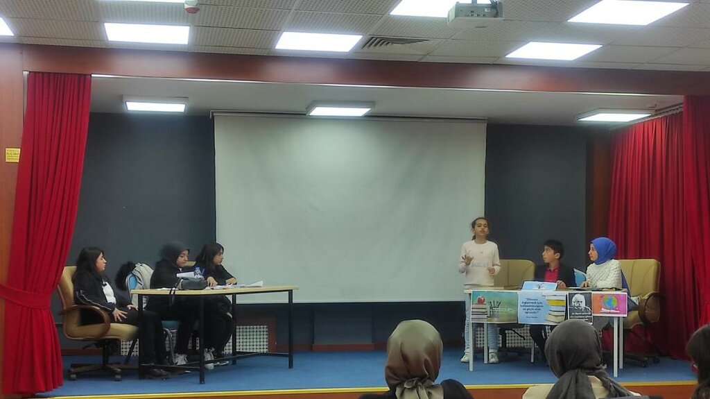 Ortaokul Şehit Korgeneral İsmail Selen Ortaokulu, Ağrı, foto