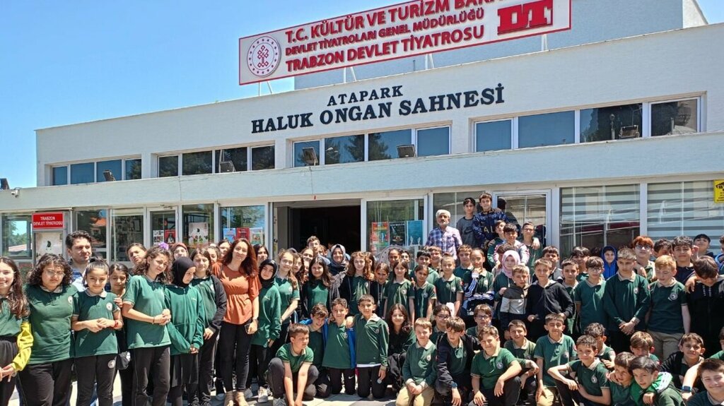 Ortaokul İbrahim Alemdağ Ortaokulu, Ortahisar, foto