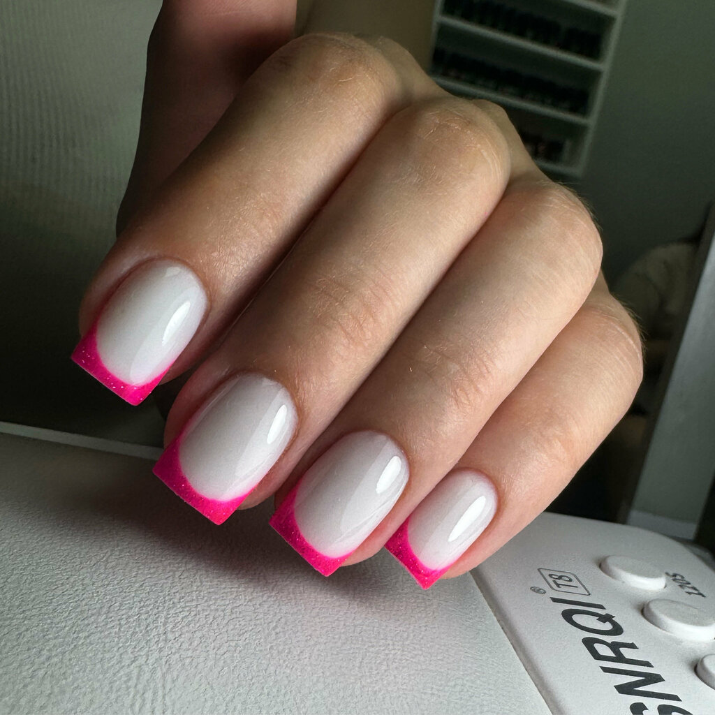 Güzellik salonu Студия Маникюра, Soçi, foto