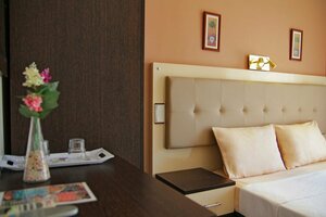 Papirus (Antalya, Muratpaşa, Üçgen Mah., 114. Sok.), otel  Kumluca'dan