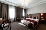 Hotel Grand (Pushkinskaya ulitsa No:20/1), otel  Orenburg'dan