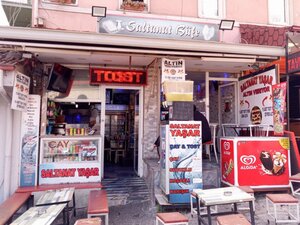 Saltanat Büfe Çay ve Tost Evi (Osmangazi Mah., Ortapazar Cad., No:1/1A, Osmangazi, Bursa), kafe  Bursa'dan