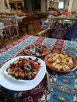 Han Chinar (Frunze Street No:1), restoran  Kazan'dan