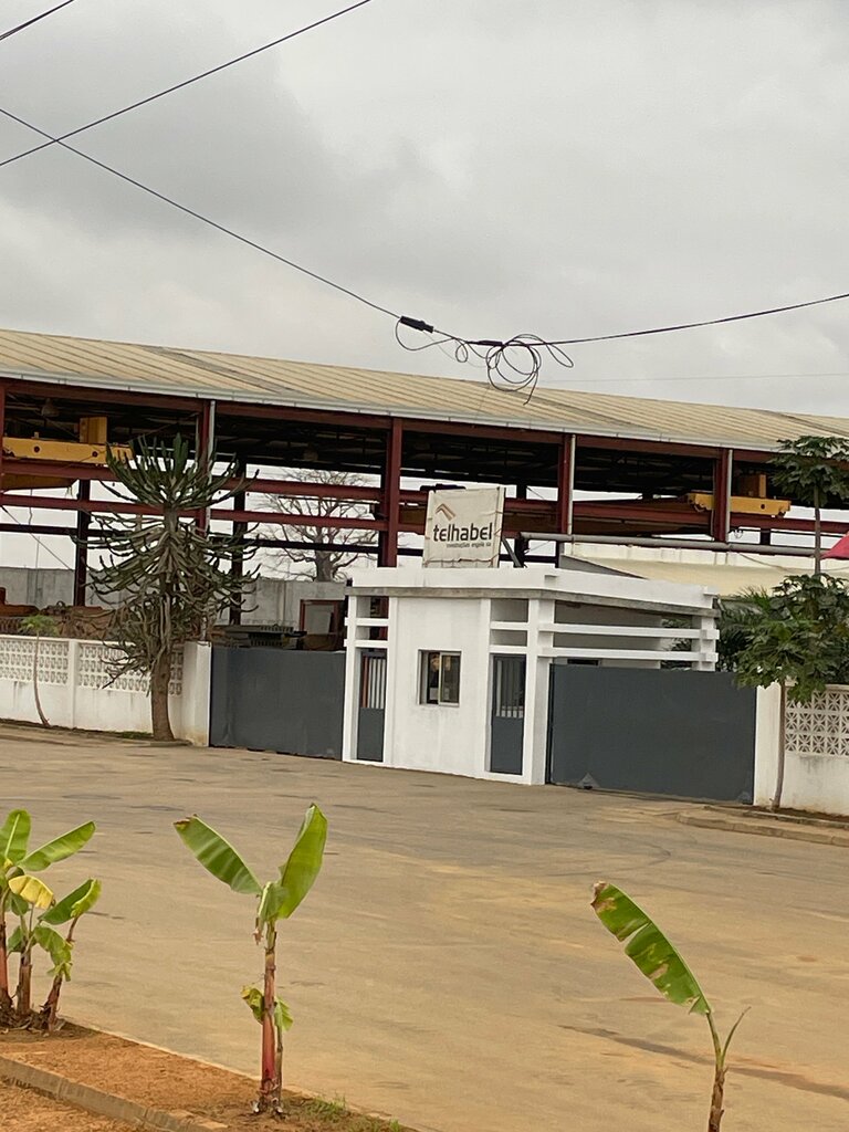 i̇nşaat firmaları Telhabel Construções Angola - Estaleiro 1, Loanda, foto