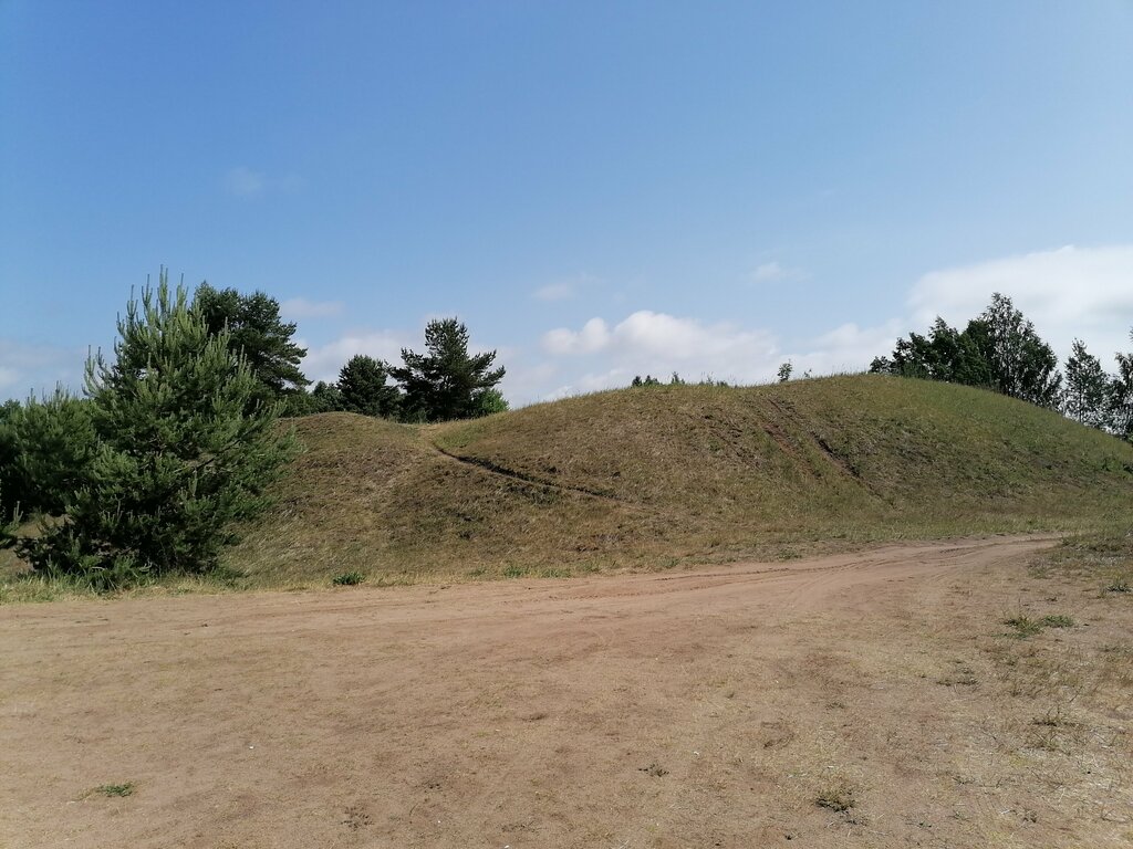 Turistik yerler Объект культурного наследия федерального значения Городище Сторожинец, Pskovskaya oblastı, foto
