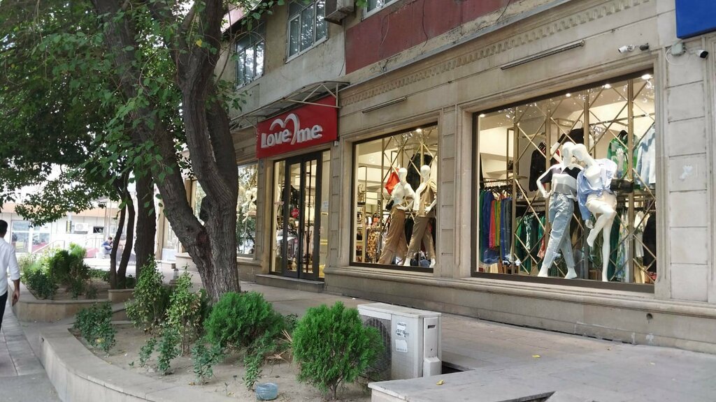 Giyim mağazası Love Me Moda, Bakü, foto