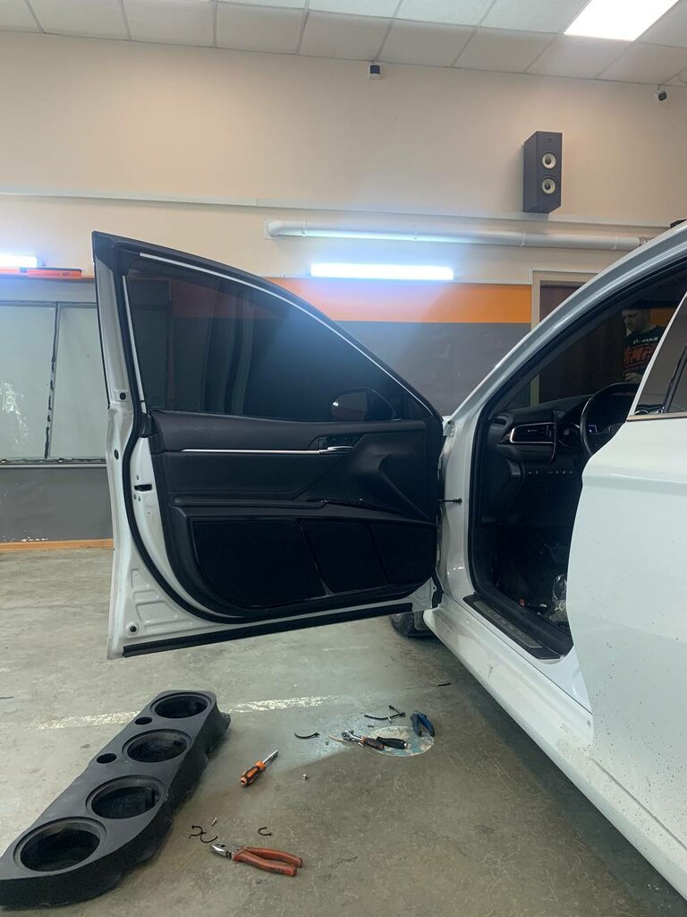 Oto ses sistemleri На Звуке, Novosibirsk, foto