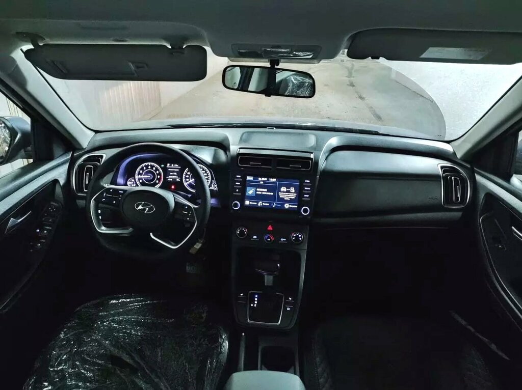 Otomobil satış galerileri Autogansa, Moskova, foto