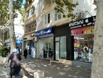 Roniko (Pekini Avenue No:13), optik  Tiflis'ten
