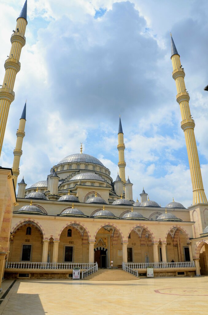 Turistik yerler Minare, Grozni, foto