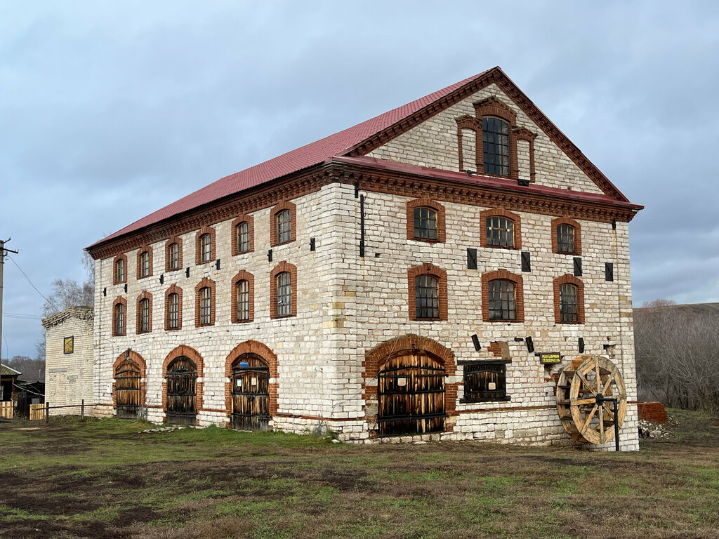 Turistik yerler Мельница мелекесских купцов Марковых, Samarskaya oblastı, foto