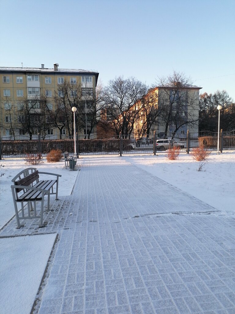 Bank Bench, Seversk, foto