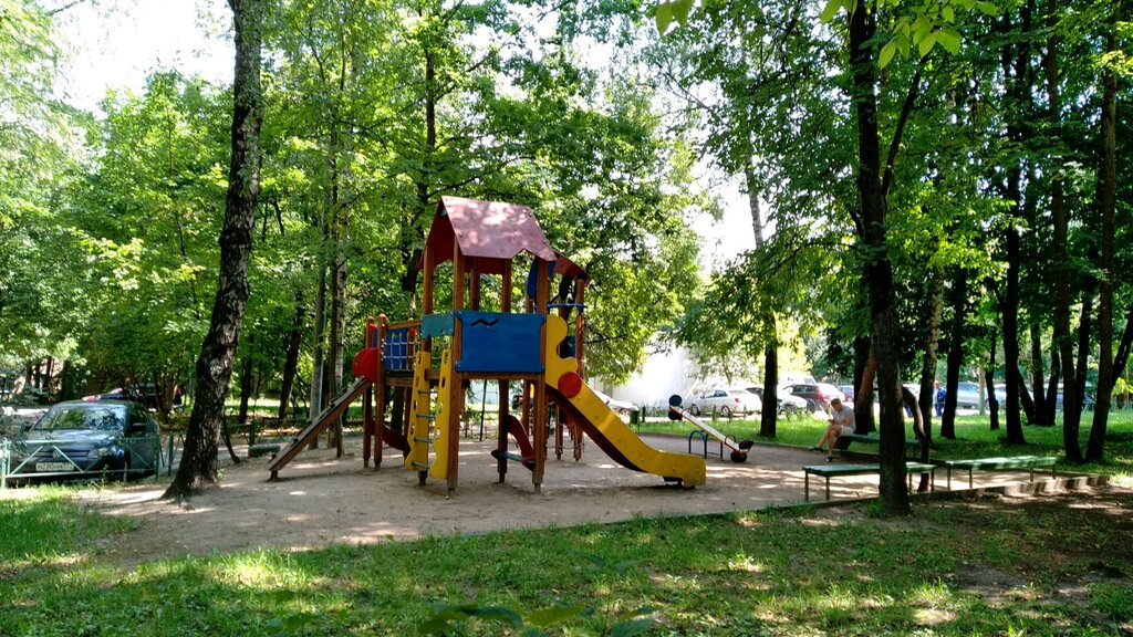 Oyun alanı Playground, Moskova, foto