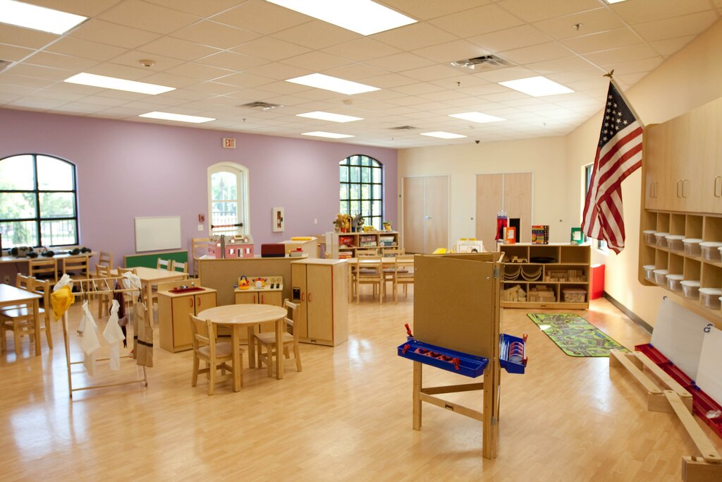 Ortaokul Kiddie Academy of La Verne, Kaliforniya Eyaleti, foto
