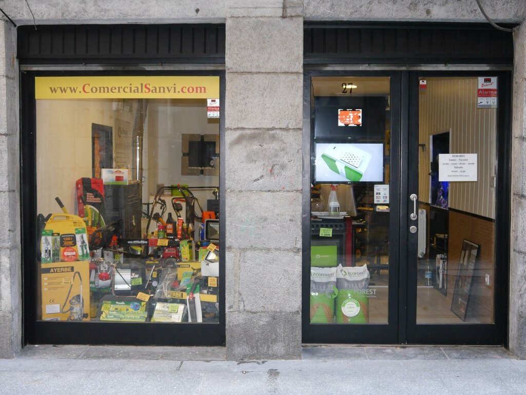 Tarım makineleri, ekipmanlar Comercial Sanvi, Bask Ülkesi, foto