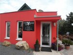 Hairstylistin Yvonne (Lower Austria, Baden, Eichengasse, 18), güzellik salonu  Aşağı Avusturya'dan
