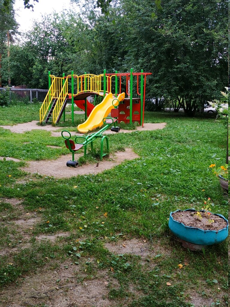 Oyun alanı Playground, Yekaterinburg, foto