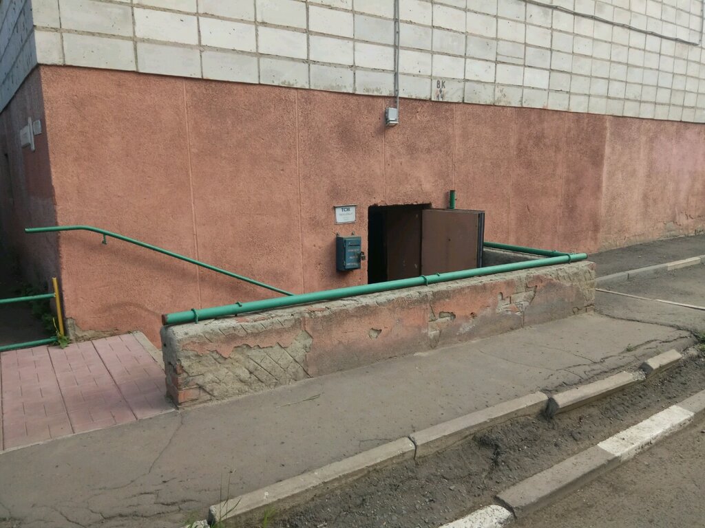 Bina, site yönetimi ZhKKh Pereleta-8, Omsk, foto