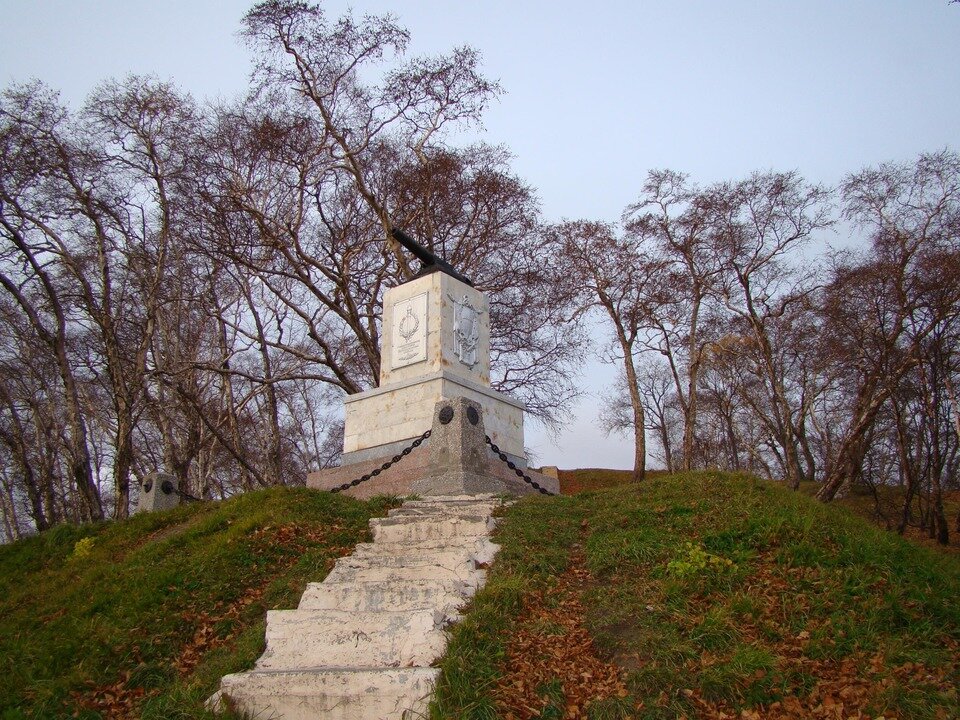Anıt, heykel Мемориал батарея А.П. Максутова, Petropavlovsk, foto