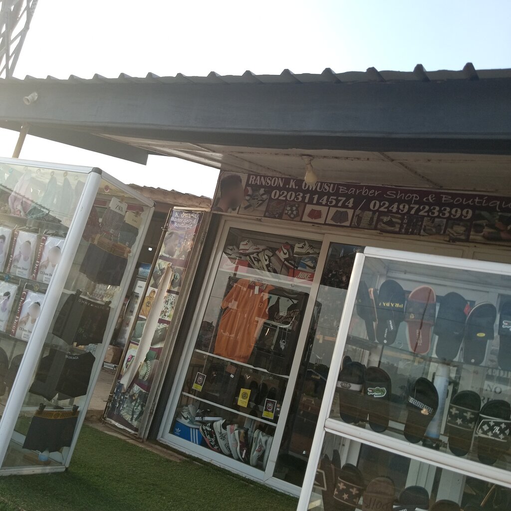 Boya ekipmanları Ramson K Owusu, Dünya, foto