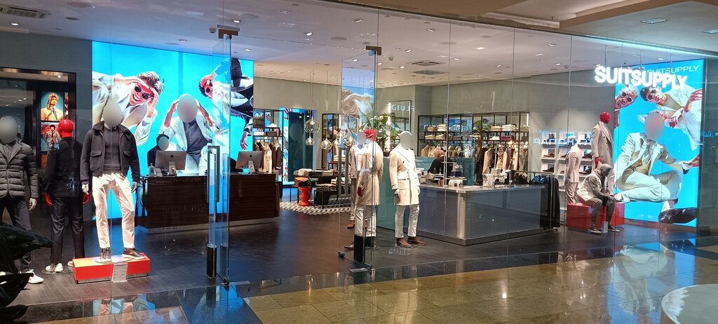 Giyim mağazası Suitsupply, Moskova, foto